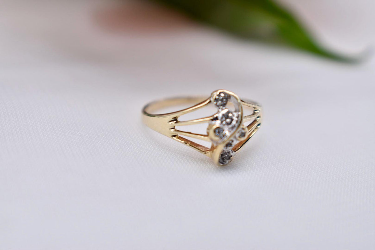 10K Yellow Gold Vintage Swirl Design Diamond Ring – JLJ